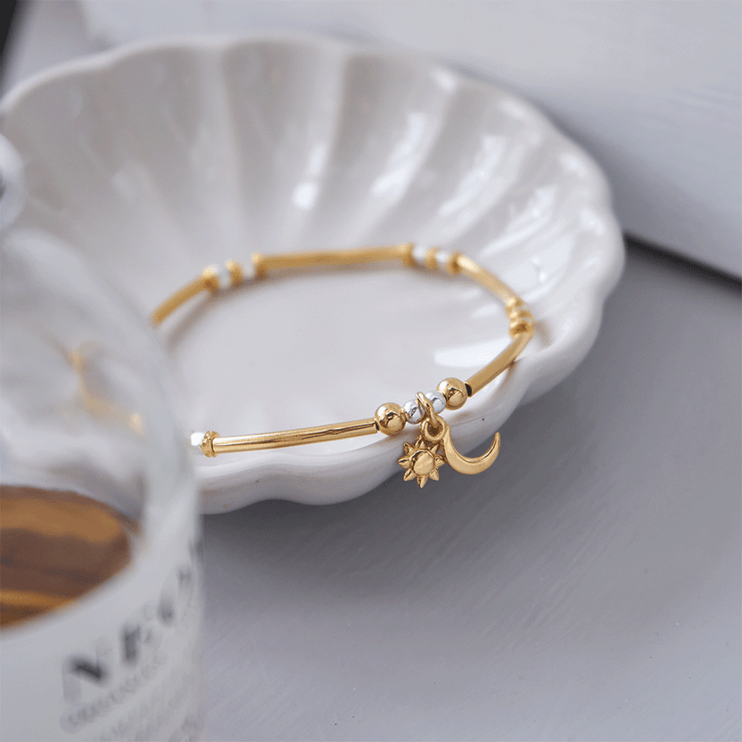 Mixed Metal Dainty Moon & Sun Bracelet – ChloBo UK